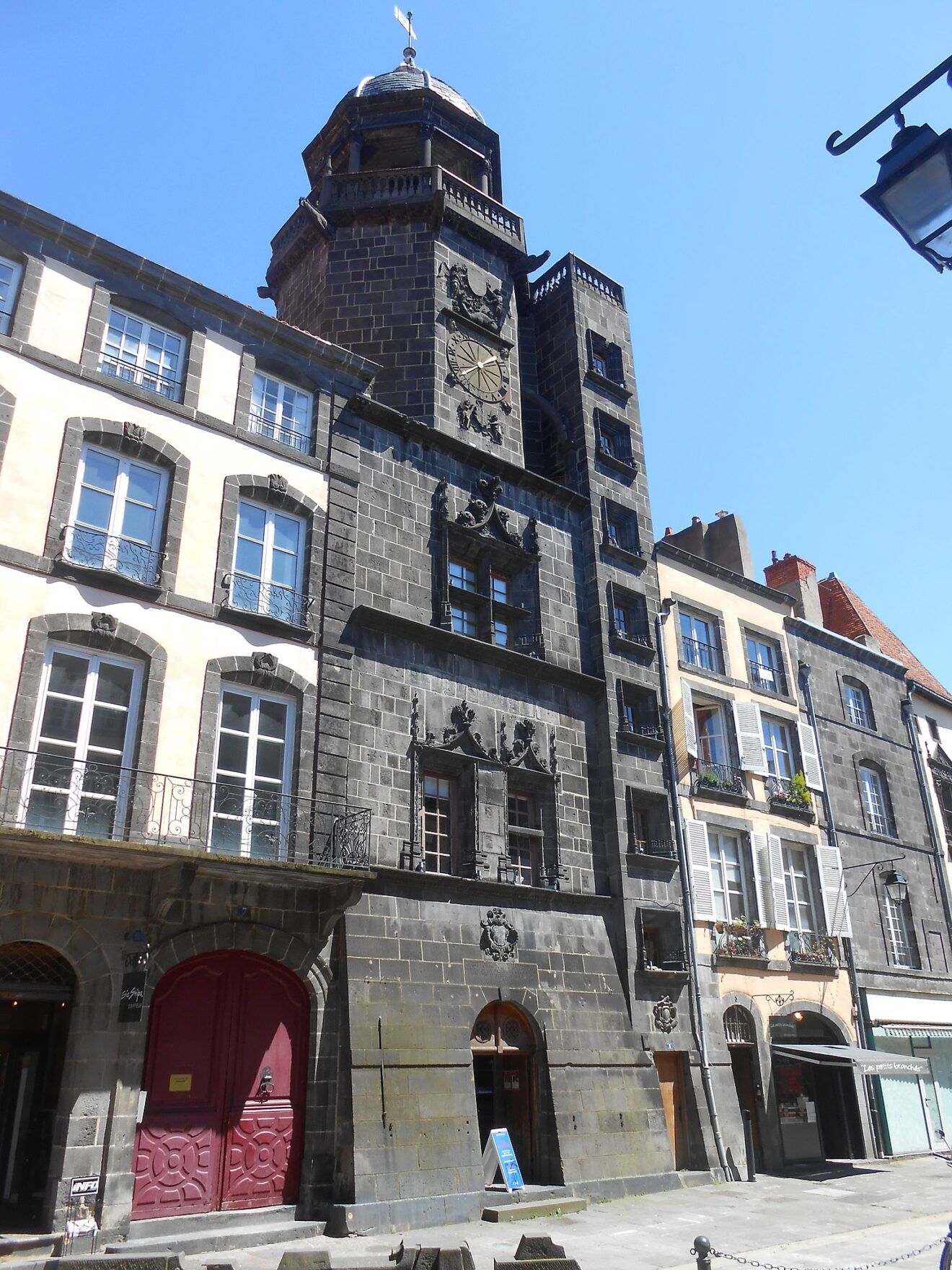 Hidden Riom: 5 Things You Didn't Know About Auvergne's City of Art ...